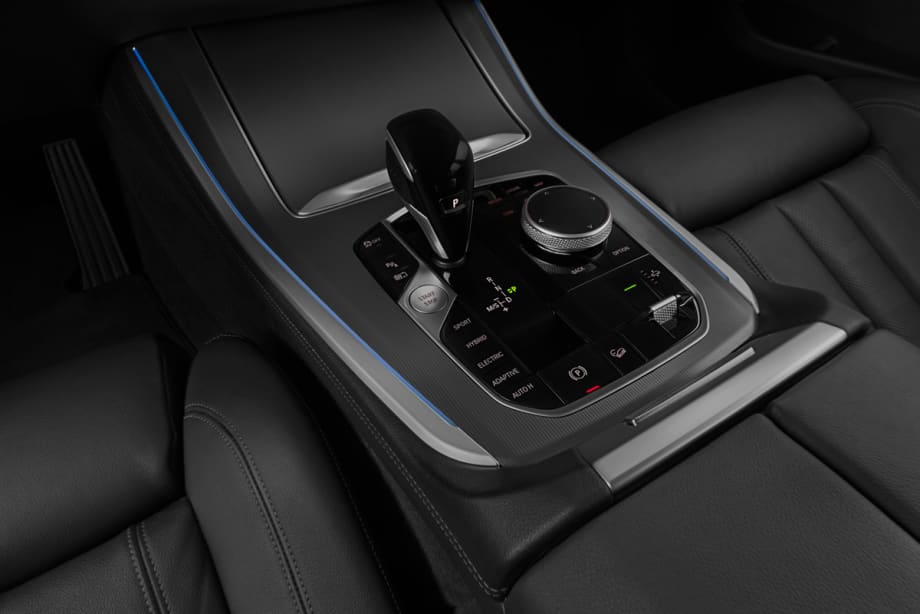 BMW X5 Plug-in-Hybrid (2025): Technische Daten, Maße, Garantien und ...