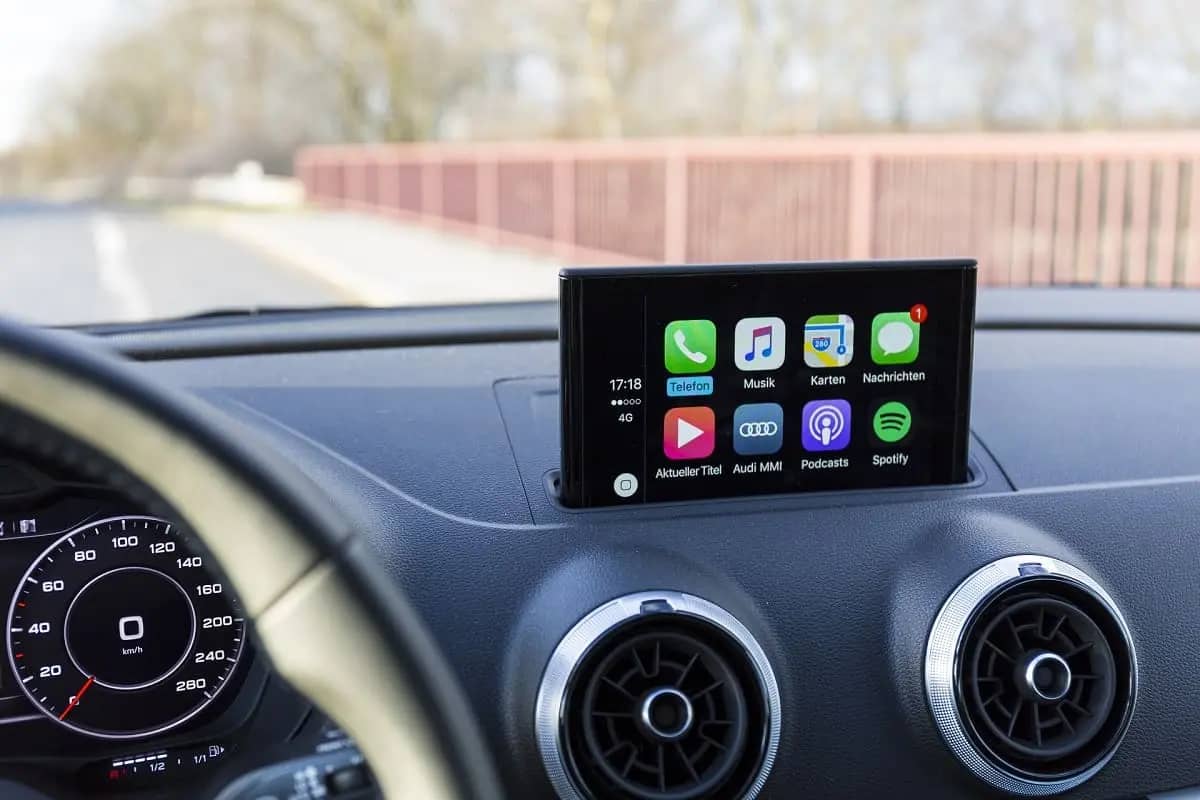 Apple Carplay - Definition, Fakten, Erklärung | MeinAuto Lexikon